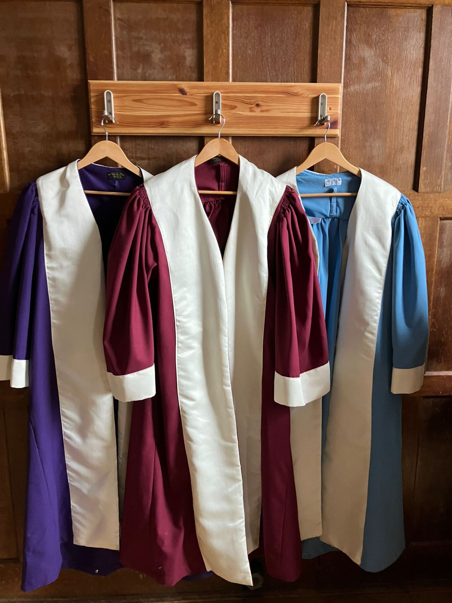 New Royal Arch Robes – Sutton & District Masonic Hall